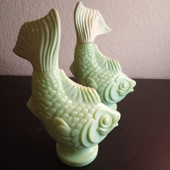 Avon | Accents | Vtg Avon Slag Glass Jadeite 7 Koi Fish Shape Bottle ...
